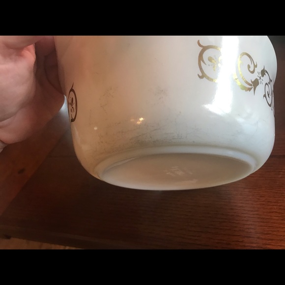 Pyrex | Kitchen | Vintage Pyrex Empire Scroll Casserole Dish | Poshmark